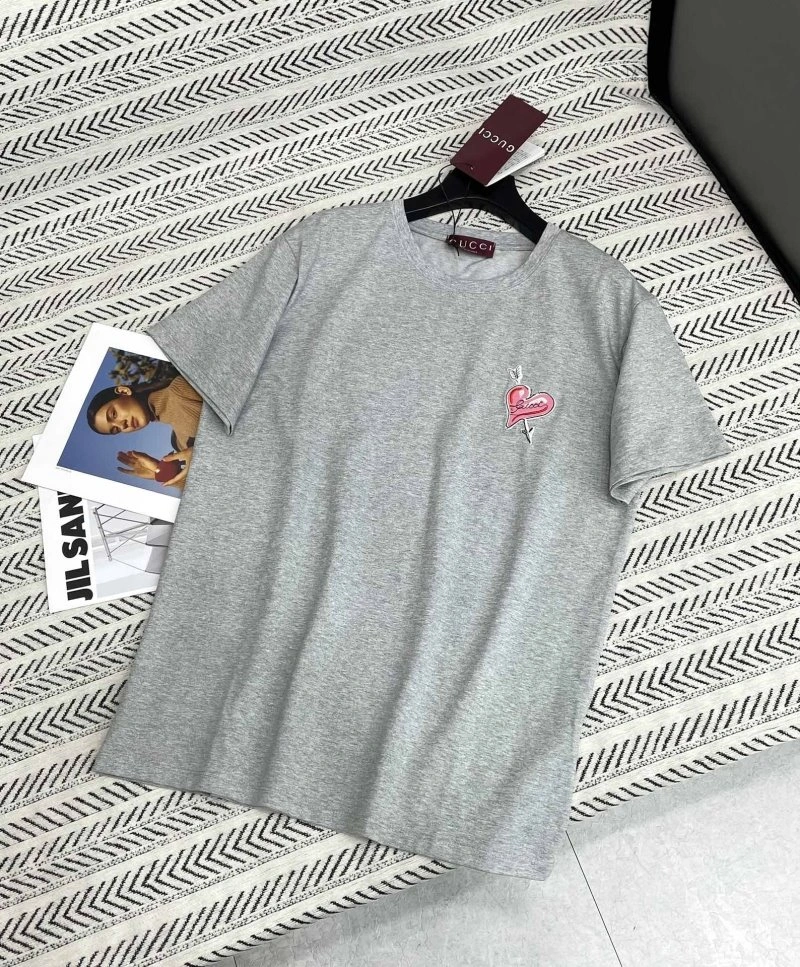 Indistinguishable Gucci T-Shirts
