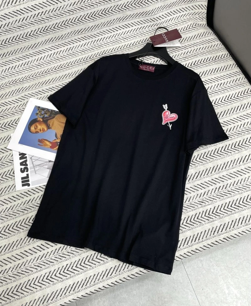 Indistinguishable Gucci T-Shirts