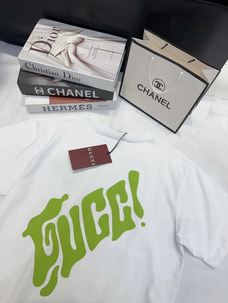 Top mirror Gucci T-Shirts