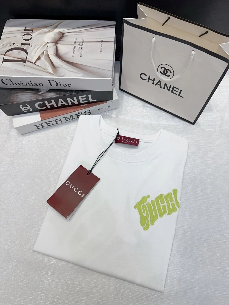 Top mirror Gucci T-Shirts