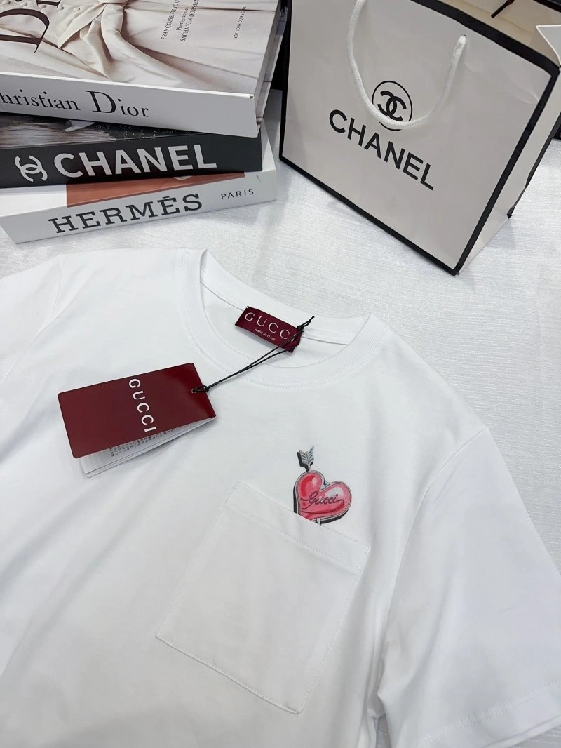 Inexpensive Gucci T-Shirts