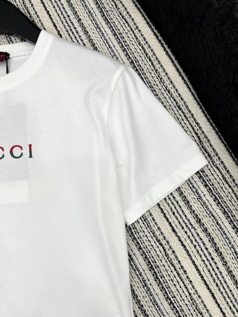 Perfect replica Gucci T-Shirts