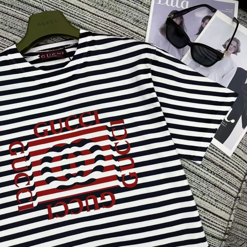 Low-cost Gucci T-Shirts