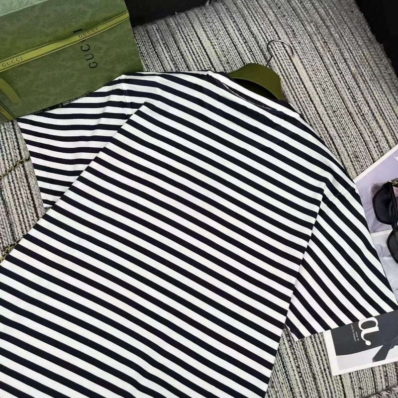 Low-cost Gucci T-Shirts