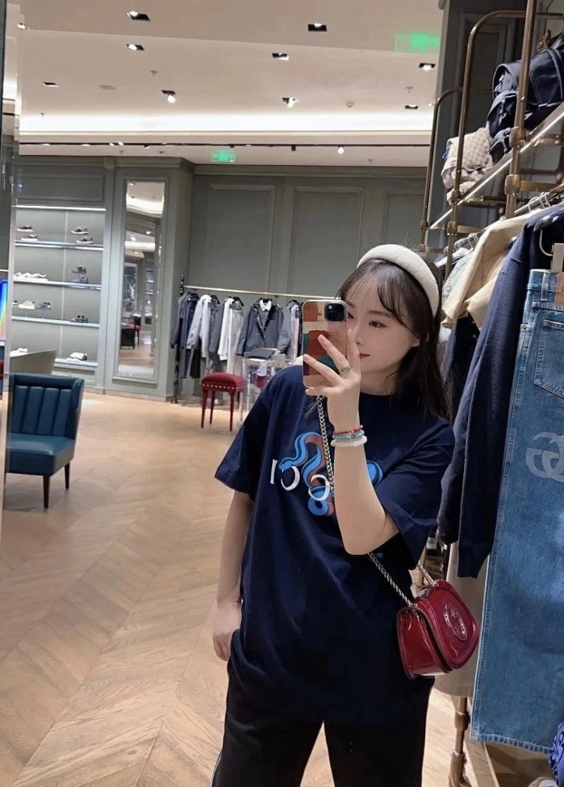 Low-cost Gucci T-Shirts