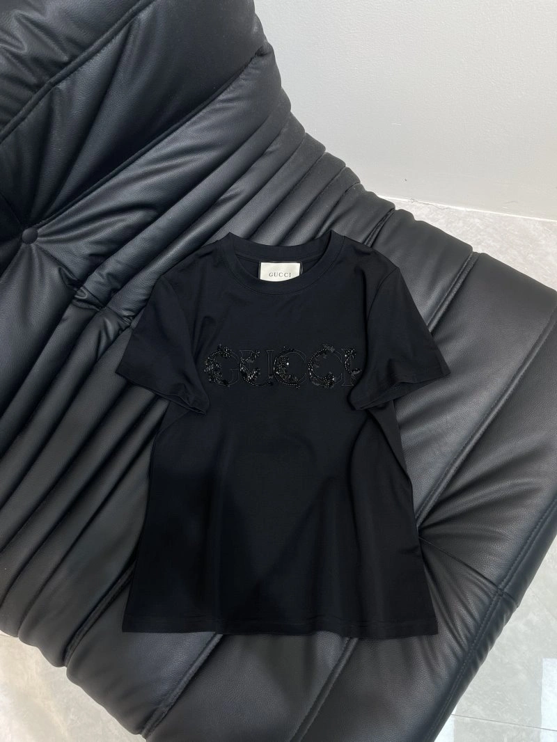 Accurate model Gucci T-Shirts