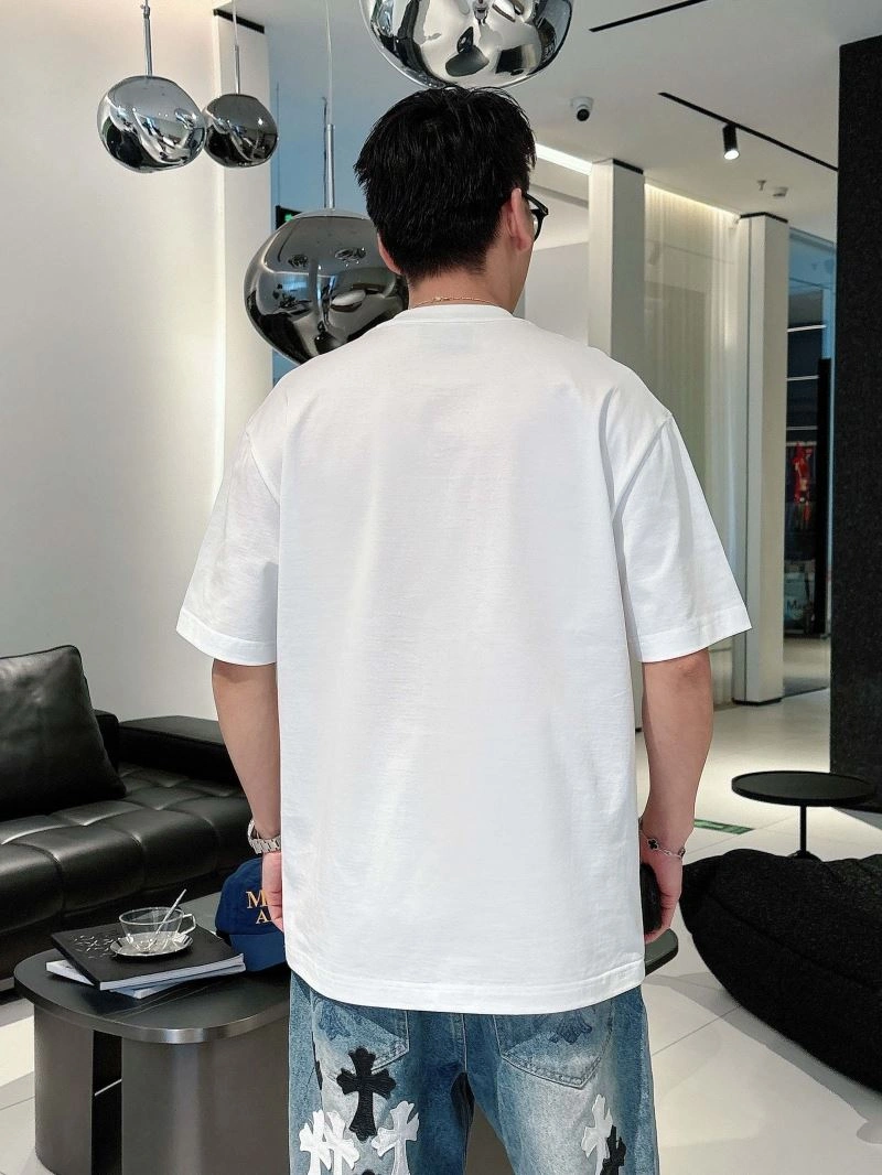 Top match Gucci T-Shirts