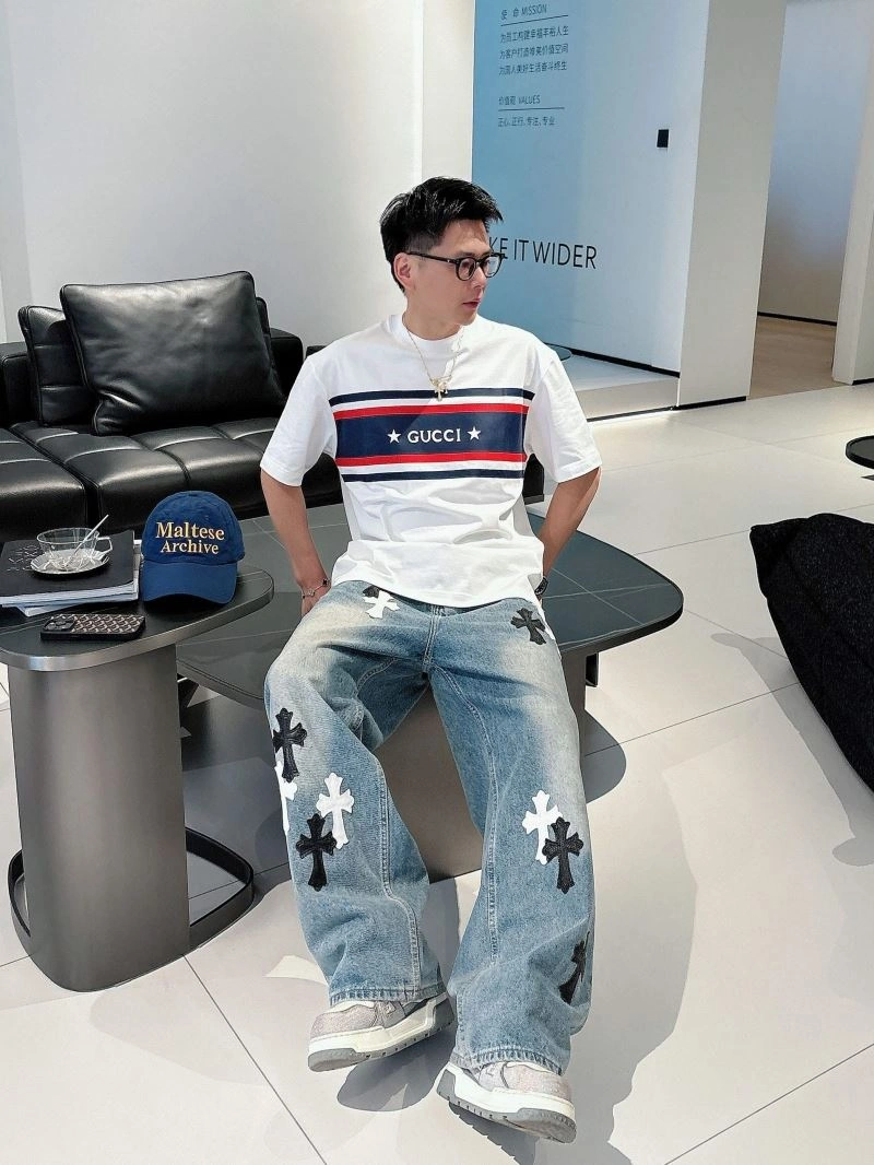 Top match Gucci T-Shirts