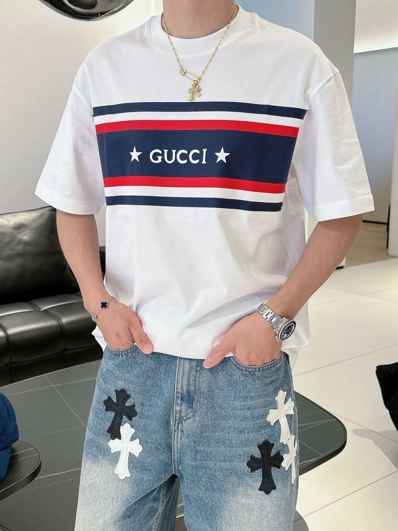 Top match Gucci T-Shirts