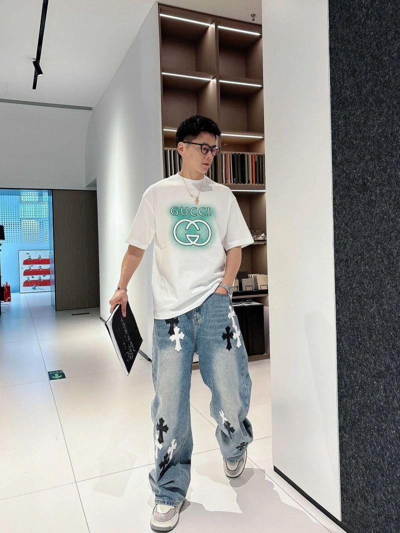 Indistinguishable Gucci T-Shirts