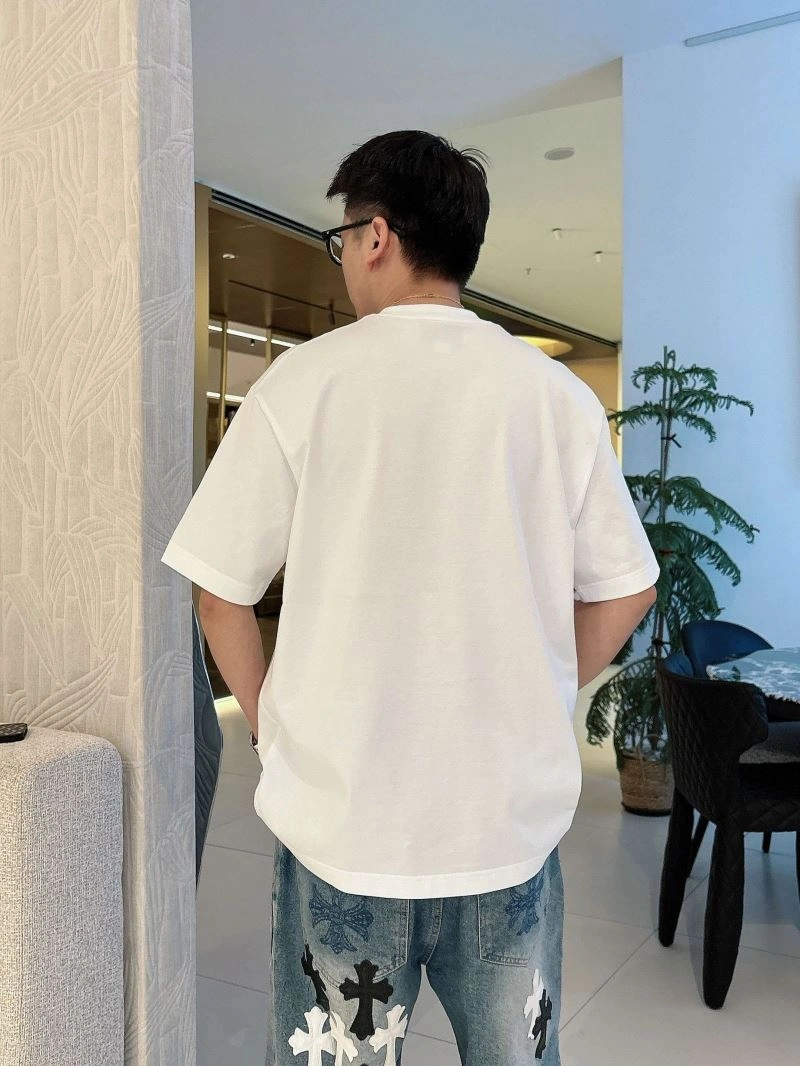 Indistinguishable Gucci T-Shirts