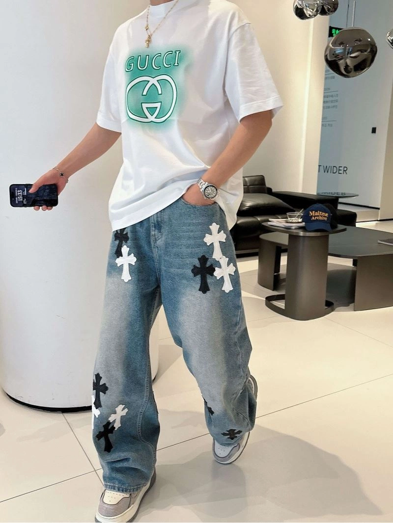 Indistinguishable Gucci T-Shirts