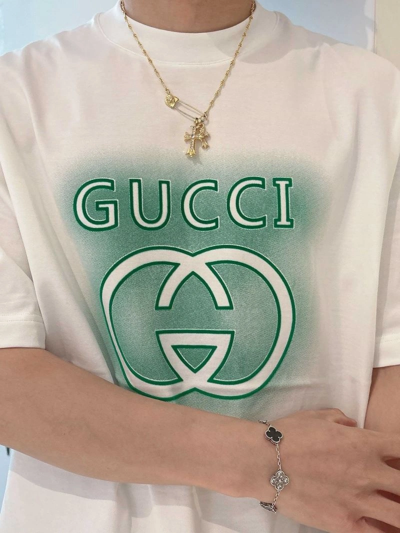 Indistinguishable Gucci T-Shirts
