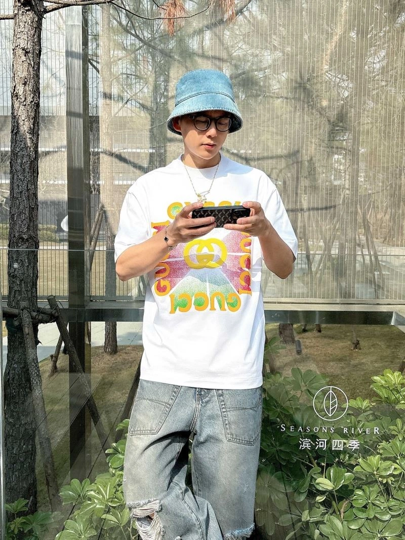 Accurate model Gucci T-Shirts