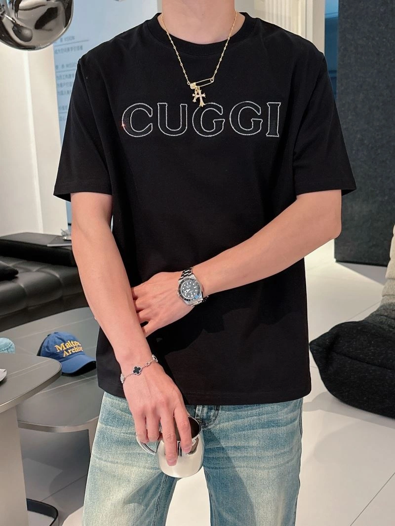 Value-priced Gucci T-Shirts