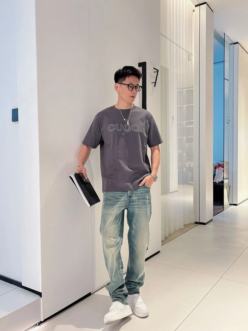 Top mirror Gucci T-Shirts