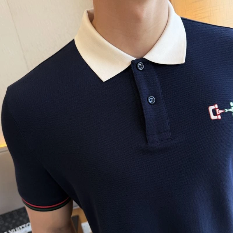 Top match Gucci T-Shirts