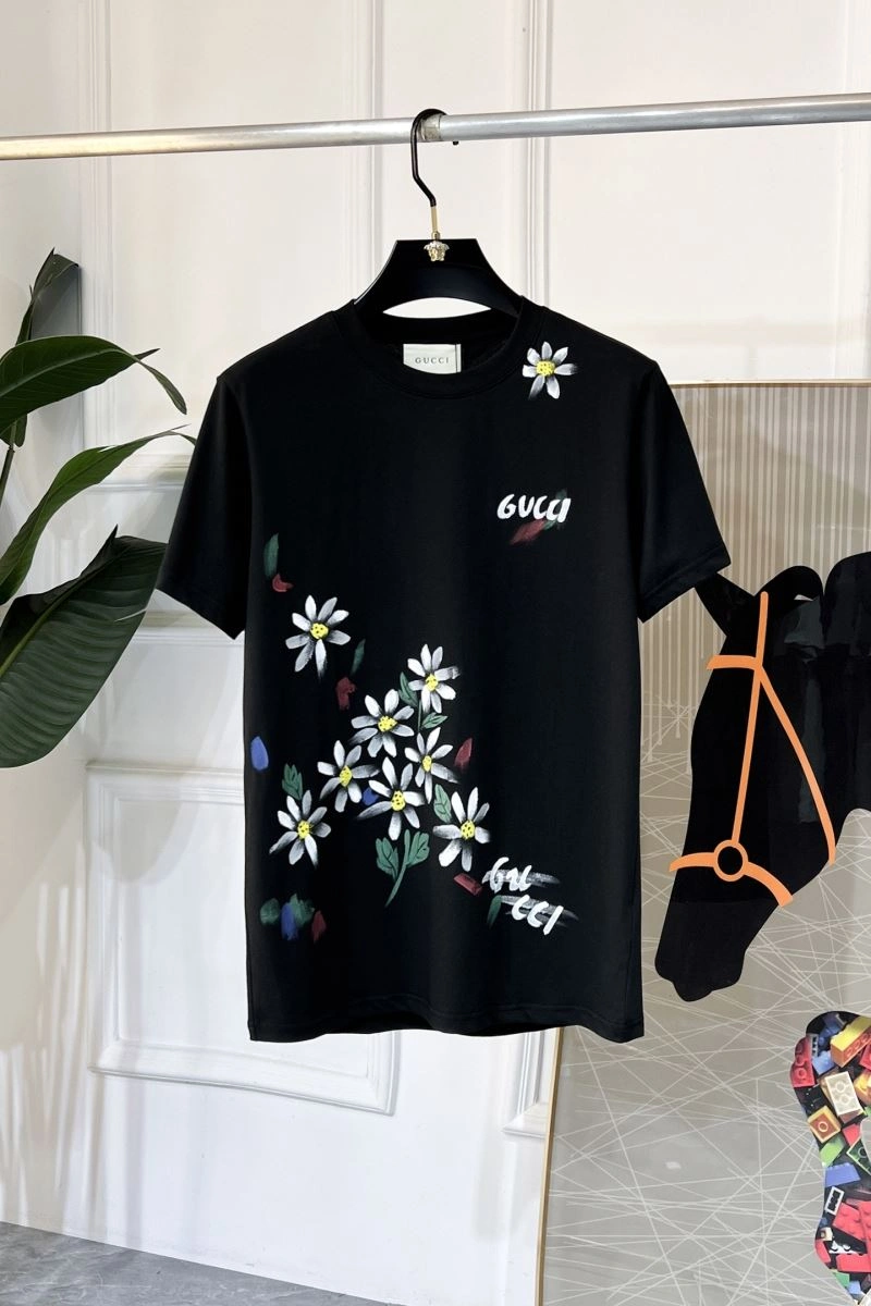 Gucci T-Shirts