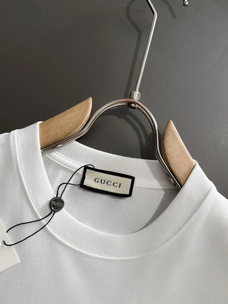 Indistinguishable Gucci T-Shirts