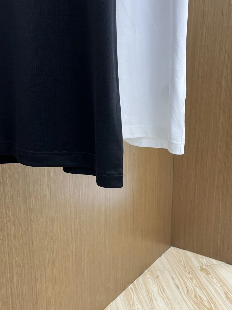 Reasonably priced Gucci T-Shirts