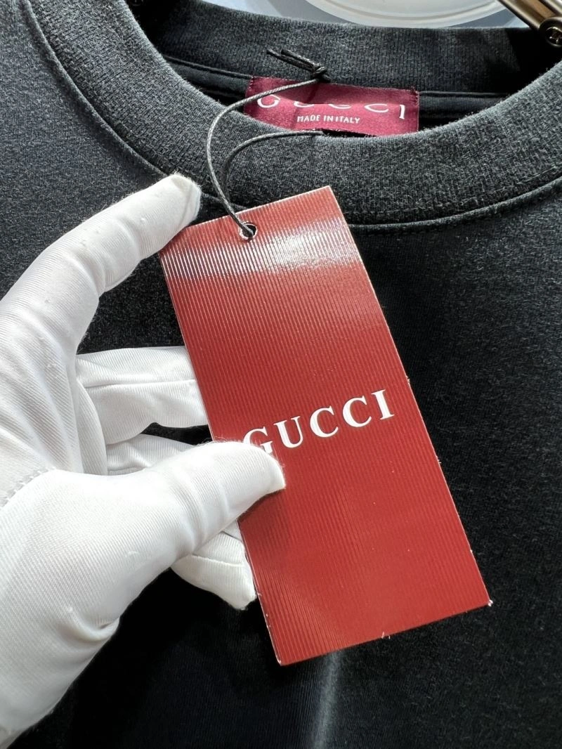 Top mirror Gucci T-Shirts