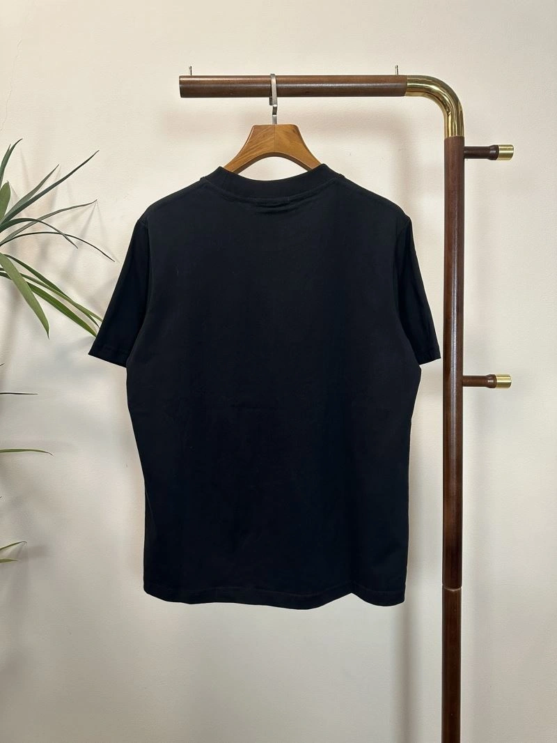 Top match Gucci T-Shirts