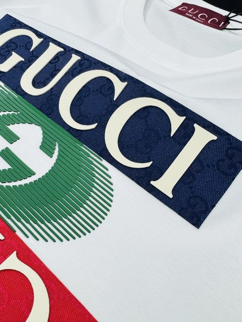 Accurate model Gucci T-Shirts