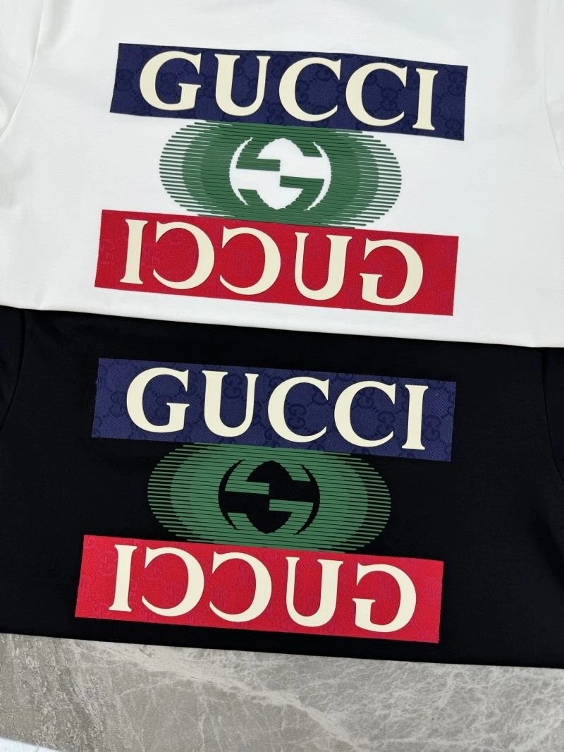Accurate model Gucci T-Shirts