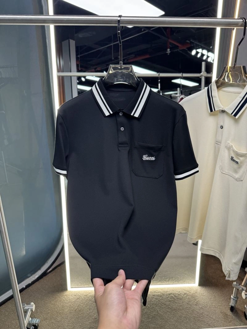 Top mirror Gucci T-Shirts