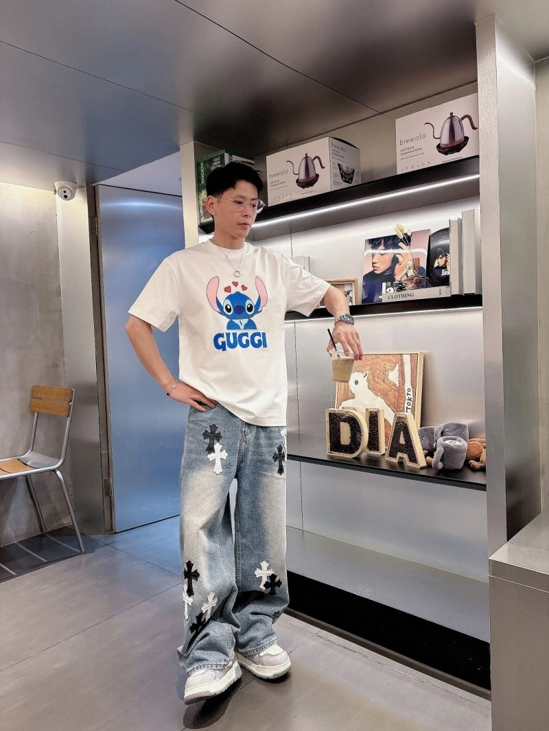 Accurate model Gucci T-Shirts