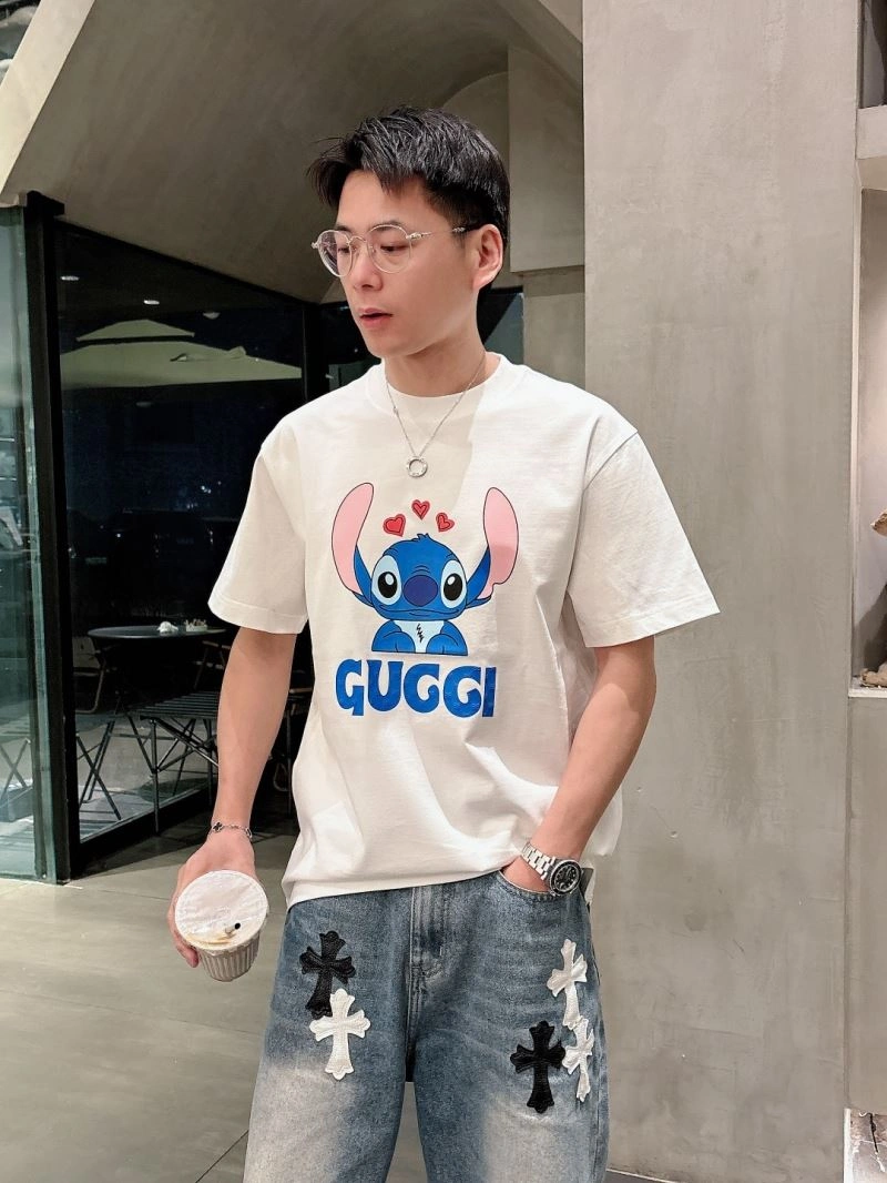 Accurate model Gucci T-Shirts