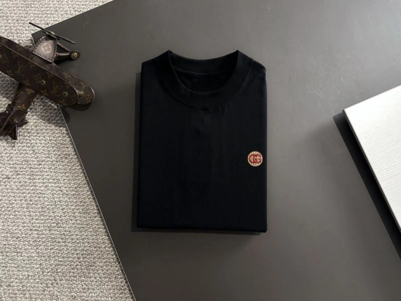 Top mirror Gucci T-Shirts