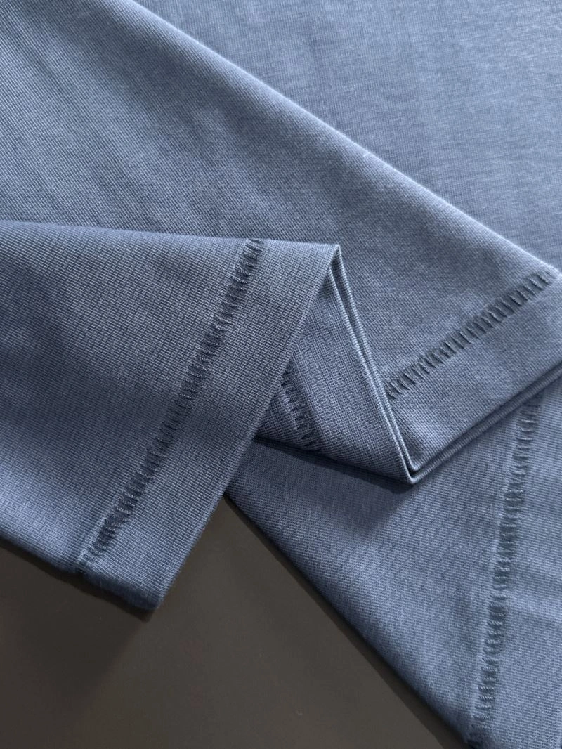 Value-priced Gucci T-Shirts