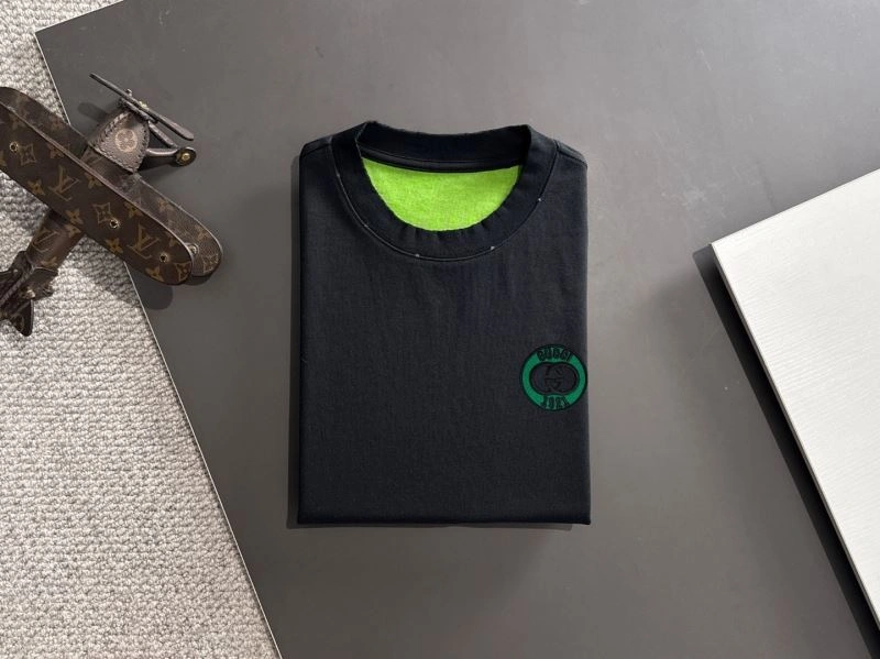 Top match Gucci T-Shirts
