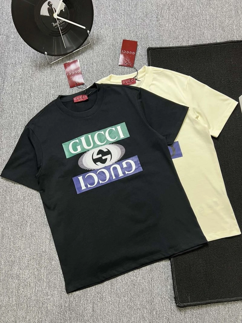 Top match Gucci T-Shirts