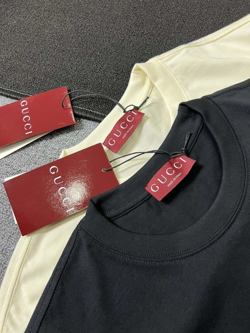 Top match Gucci T-Shirts