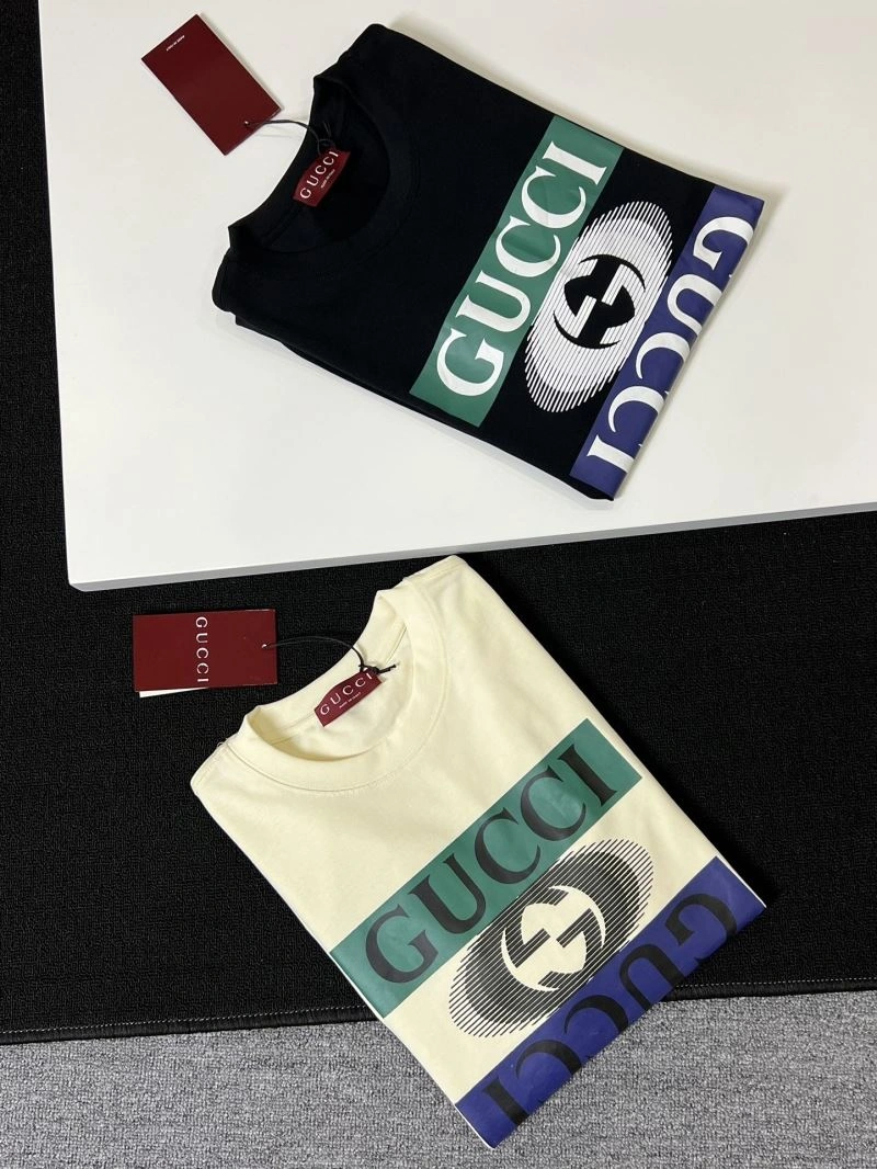 Top match Gucci T-Shirts