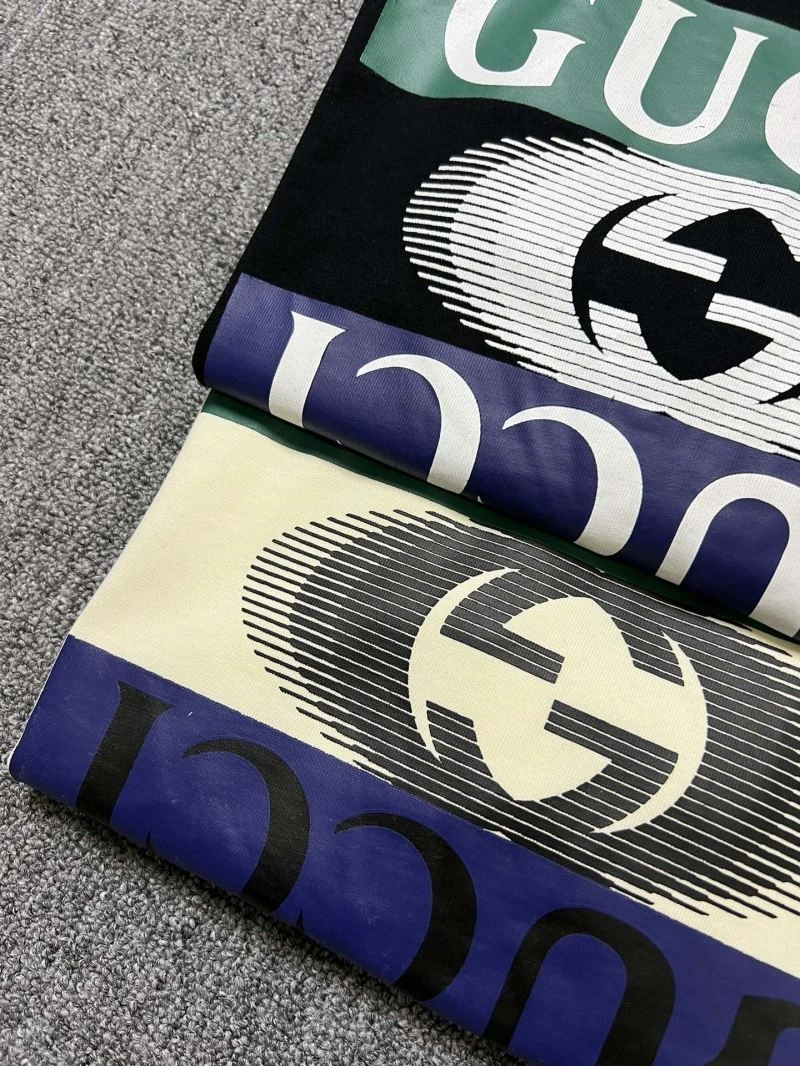 Top match Gucci T-Shirts