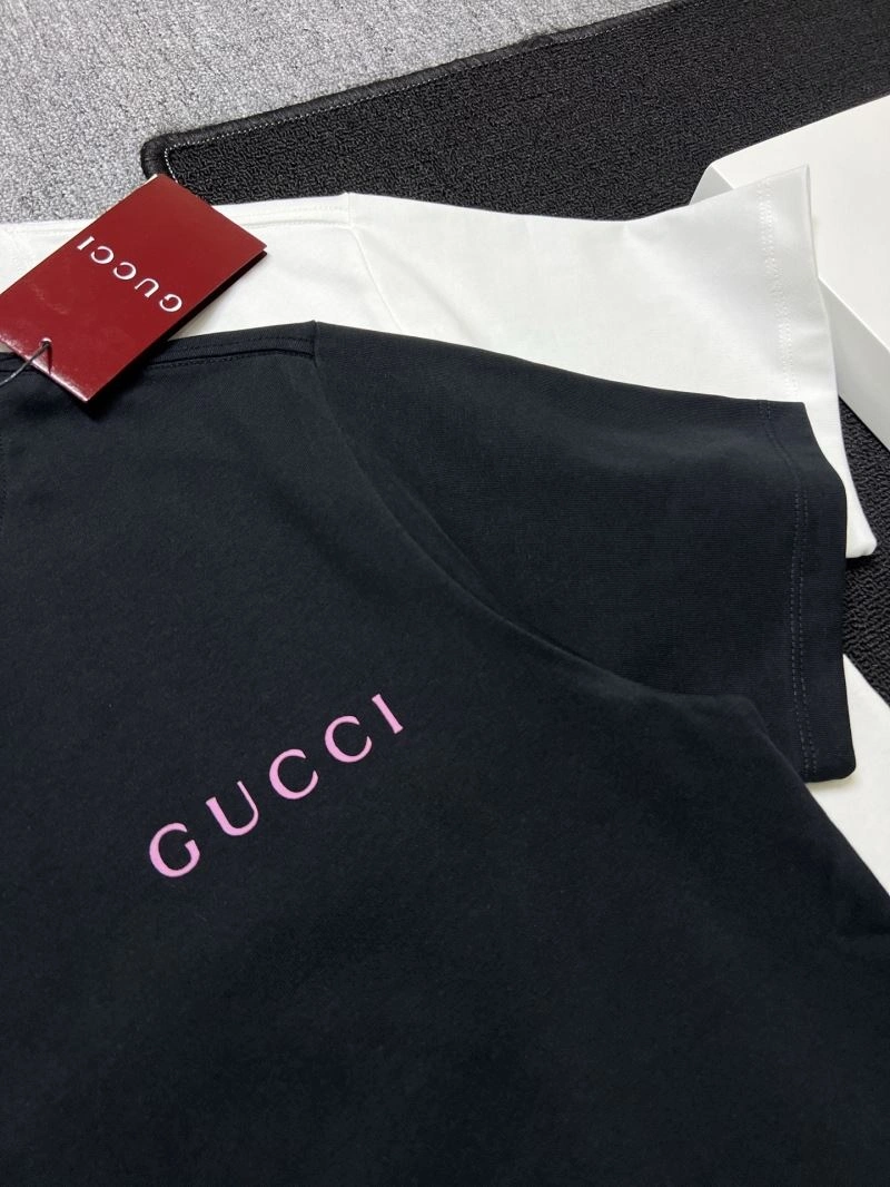 Top mirror Gucci T-Shirts