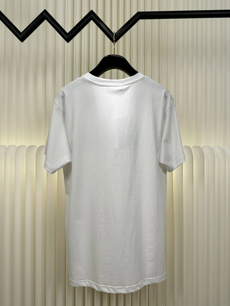 Value-priced Gucci T-Shirts