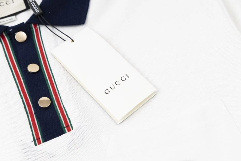Top match Gucci T-Shirts
