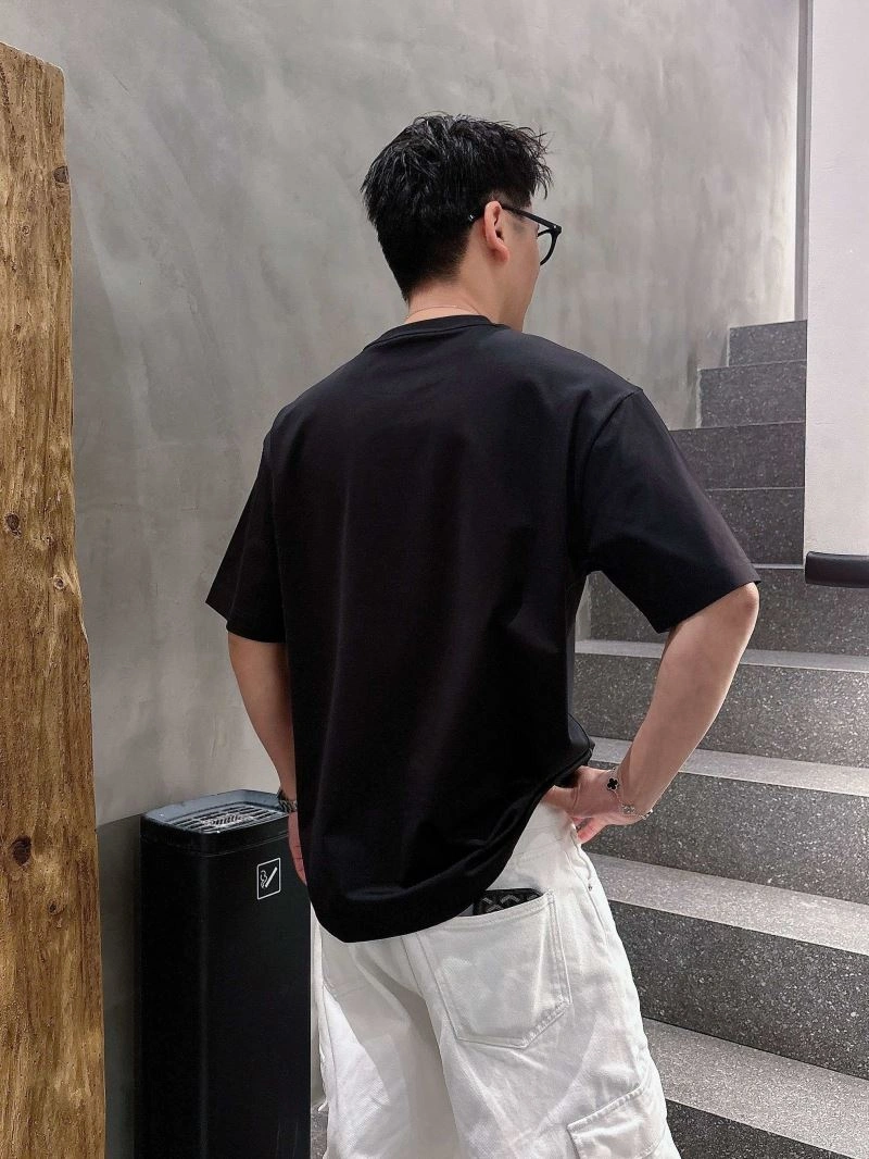 Bargain Gucci T-Shirts