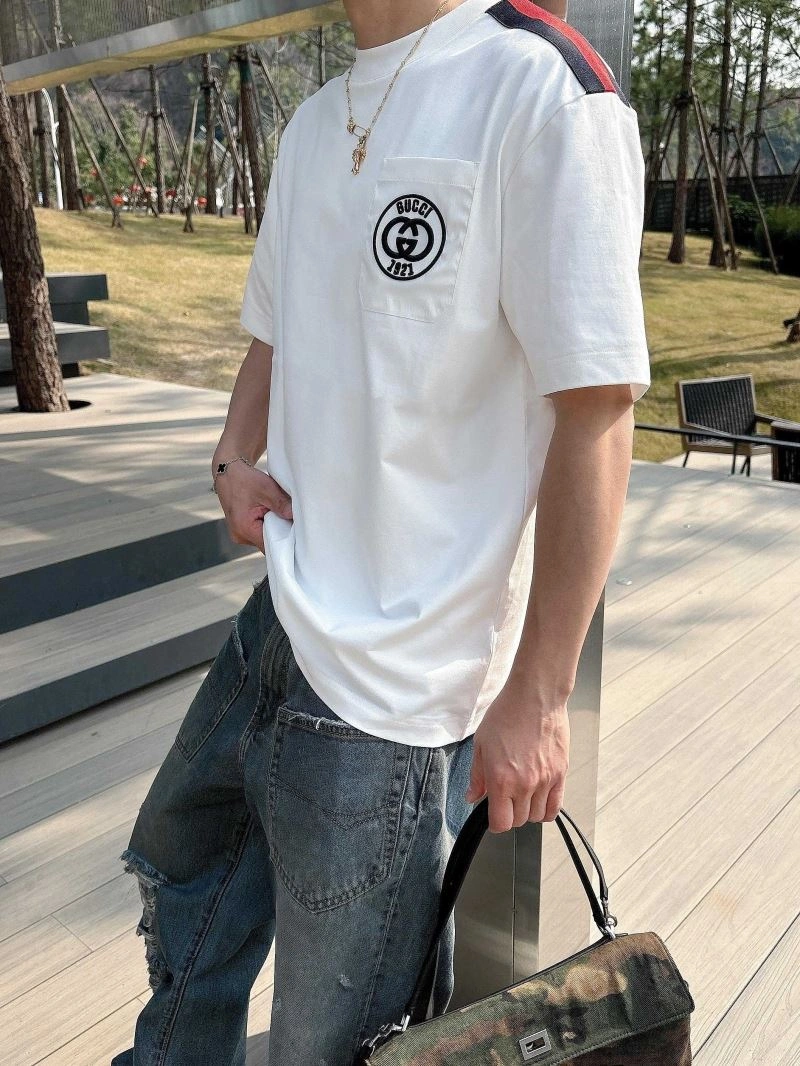 Low-cost Gucci T-Shirts