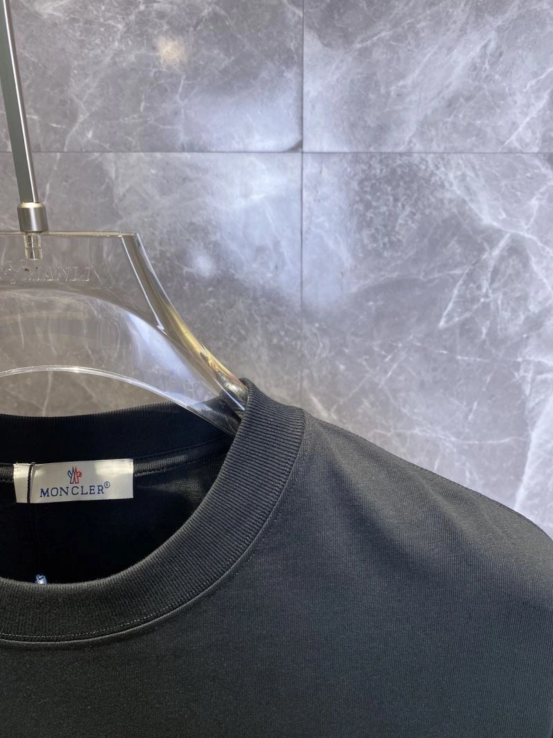 Low-cost Gucci T-Shirts