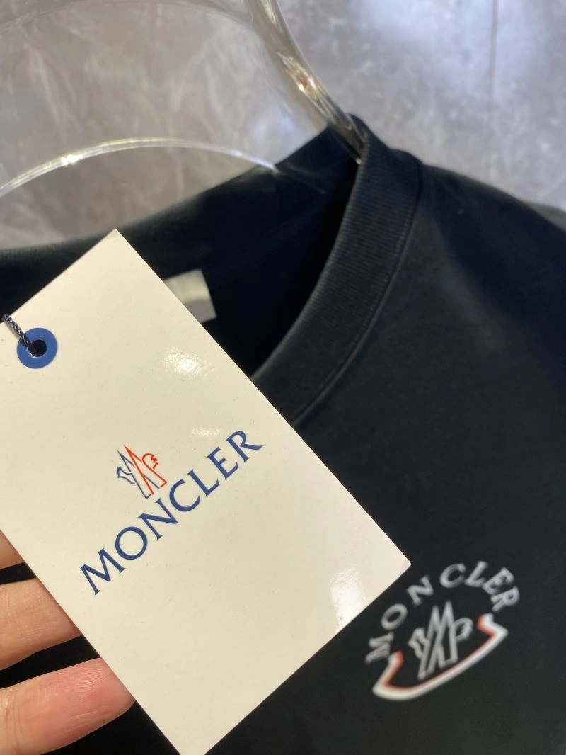 Low-cost Gucci T-Shirts