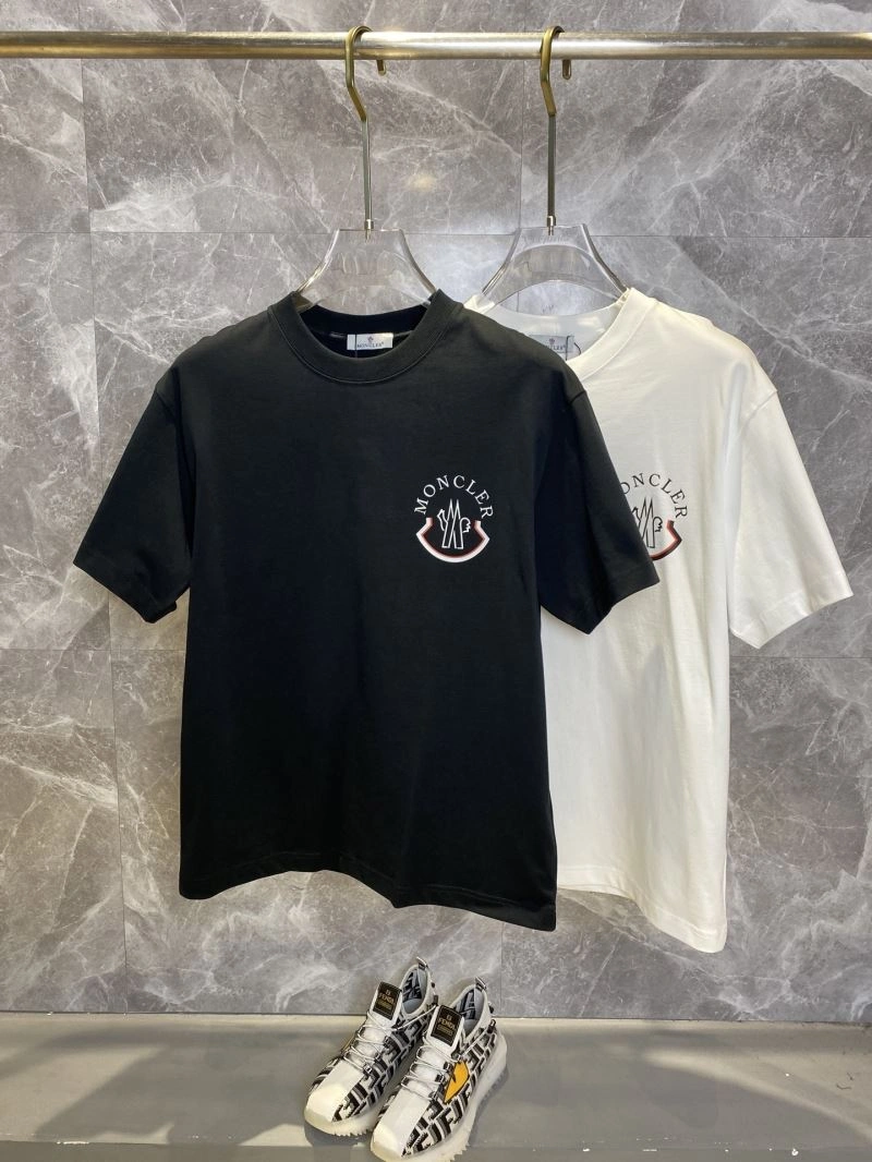 Low-cost Gucci T-Shirts