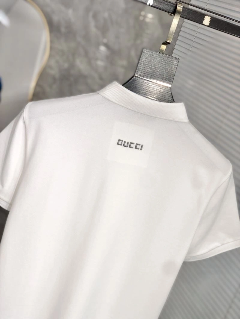 Top match Gucci T-Shirts