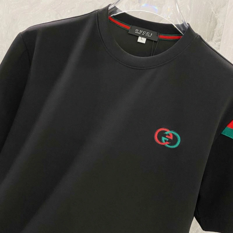 Top mirror Gucci T-Shirts