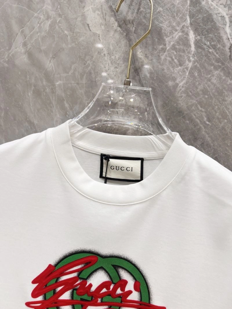 Bargain Gucci T-Shirts