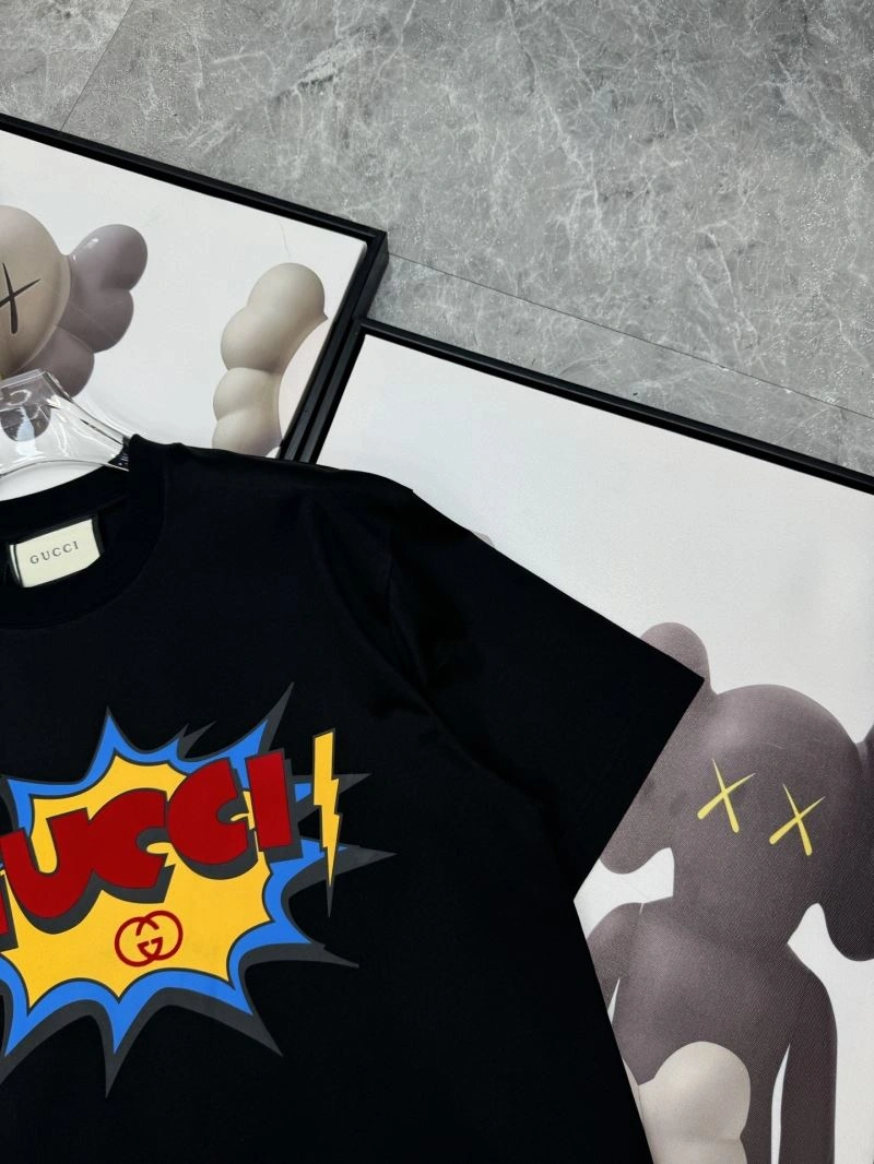 Top mirror Gucci T-Shirts